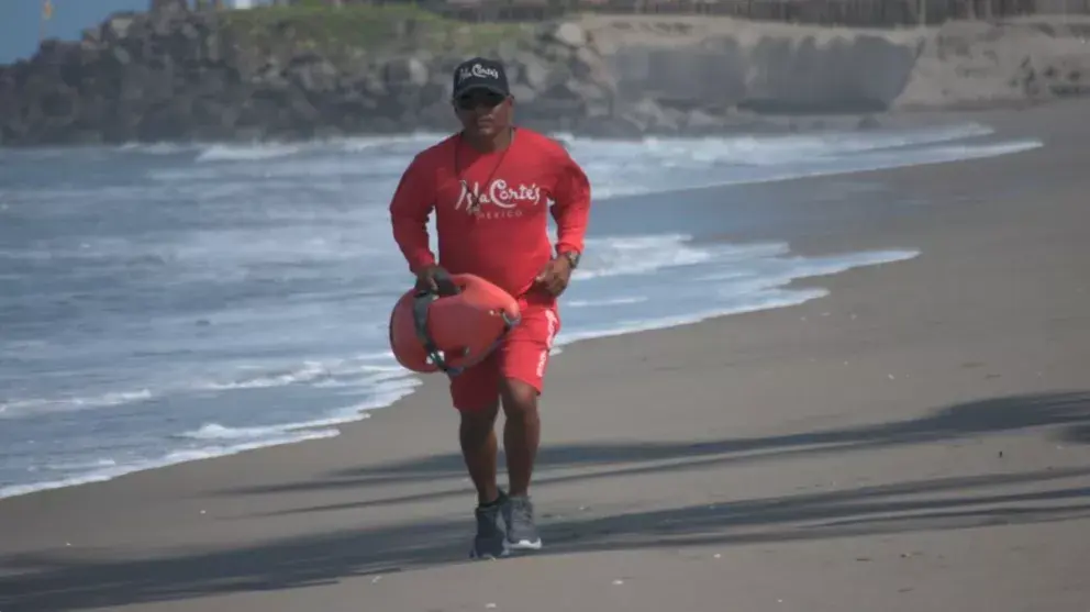 Salvar vidas no es un oficio para Héctor Valentín, es un acto de ...