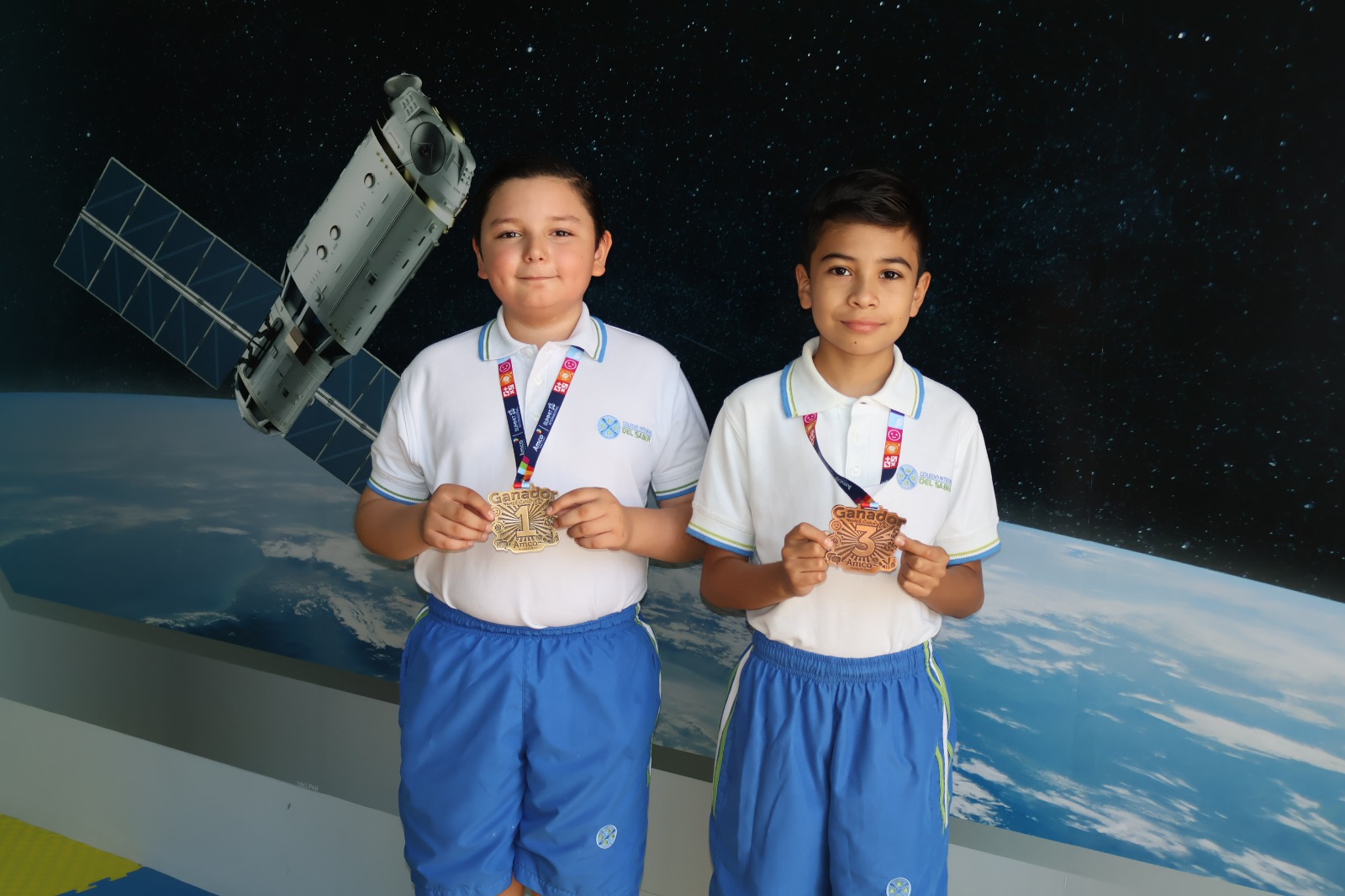 Sinaloa: estudiantes brillan en concurso internacional AMCO Summit ...