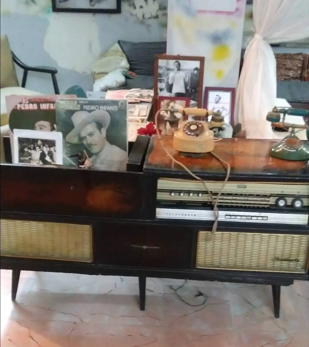 La casa de Pedro Infante en Mérida conserva su alberca y recuerdos del ...